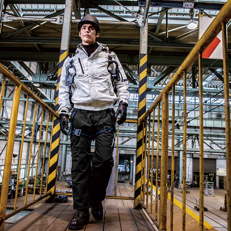 ジーベック 防寒パンツ 120 フルハーネス対応 XEBEC｜作業着・作業服の通販ワークキング【公式】